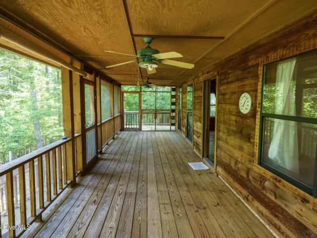 147 Holly Ridge Lane