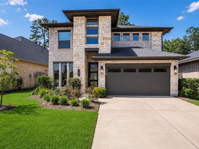 147 Harlequin Duck Ct, Magnolia, TX 77354