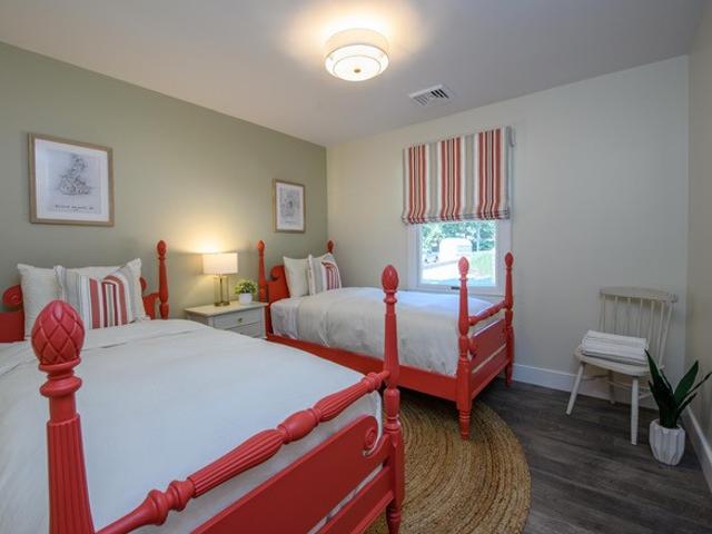 147 Hemlock Road