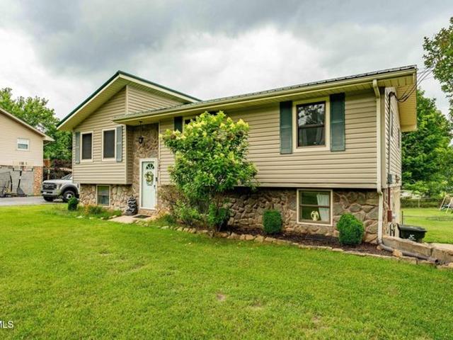 147 Hillcrest Cir, Jonesborough, TN 37659