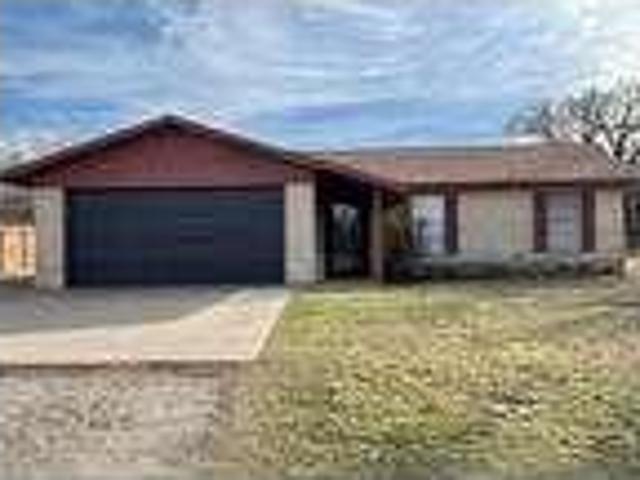 147 Hillcrest Street Jacksboro Texas 76458
