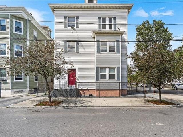 147 Hudson St, Providence, RI 02909