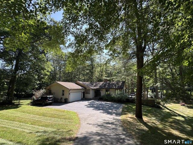 147 Johnson Pond Ln, Westbrook, CT 06498