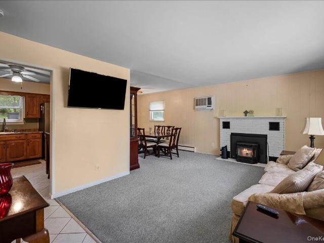147 Lockwood Road