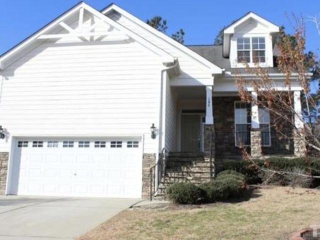 147 Lamplighter Way, Spring Lake, NC 28390