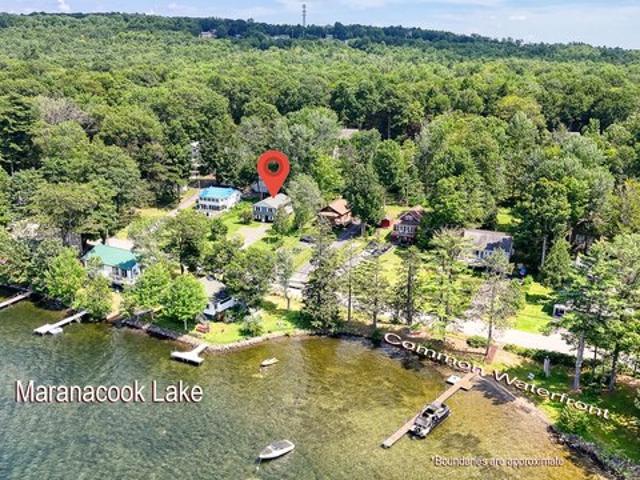 147 Memorial Dr, Winthrop, ME 04364