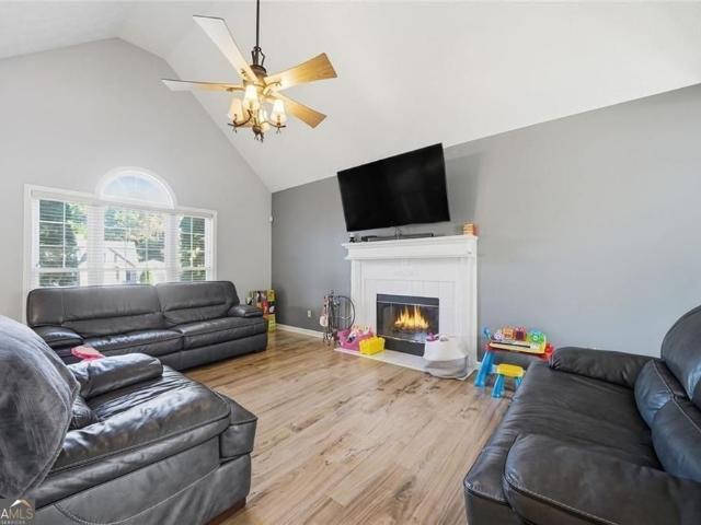 147 Midland Drive