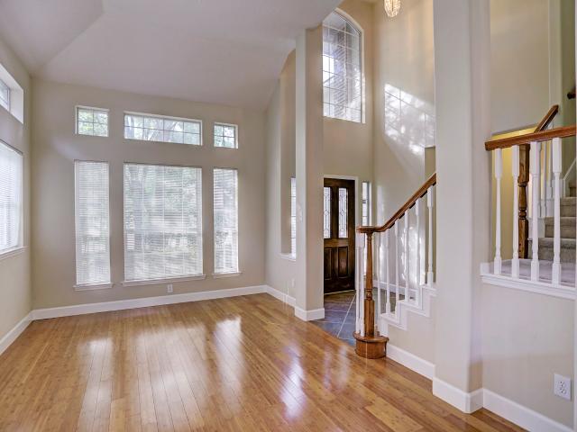 147 N Willow Point Circle