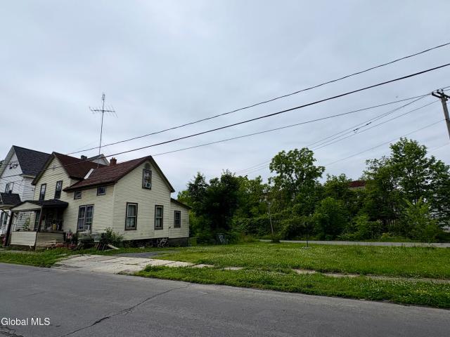 147 N Arlington Avenue