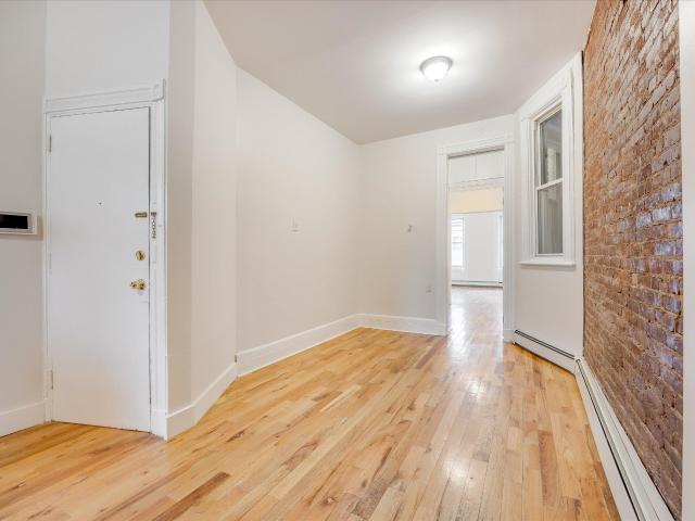 147 New York Ave, Unit 2L, Jersey City, NJ 07307 | MLS #260007