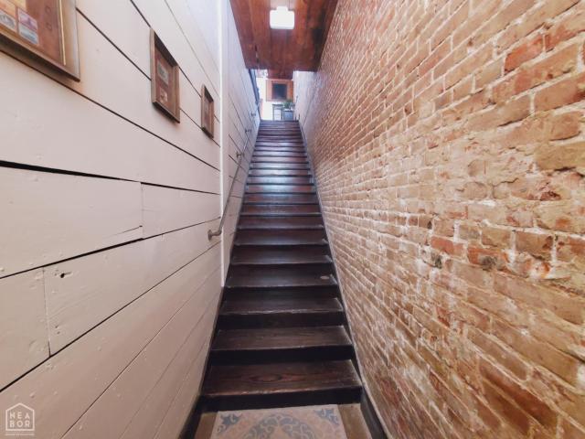 147 S 3Rd Avenue