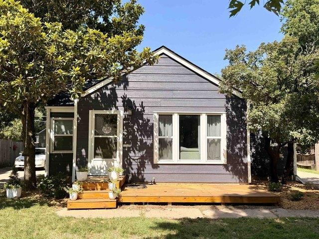 147 S Bleckley Dr, Wichita, KS 67218