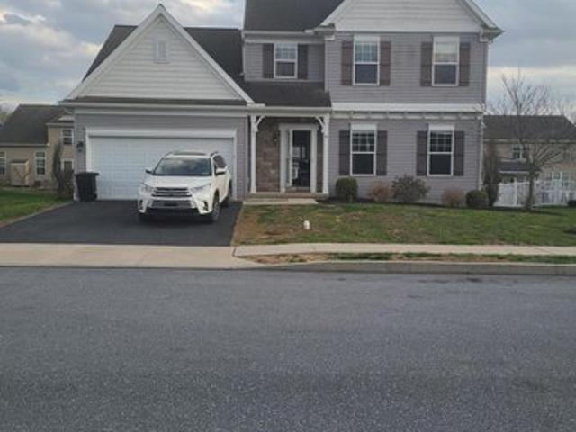147 Station Corner Dr, Annville, PA 17003