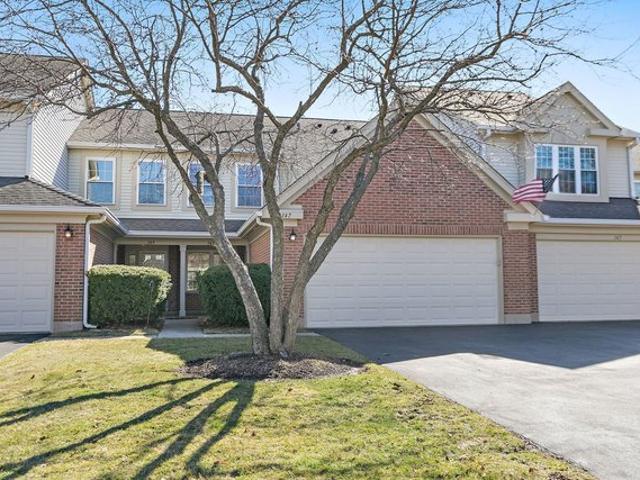 147 Stirling Ln, Schaumburg, IL 60194