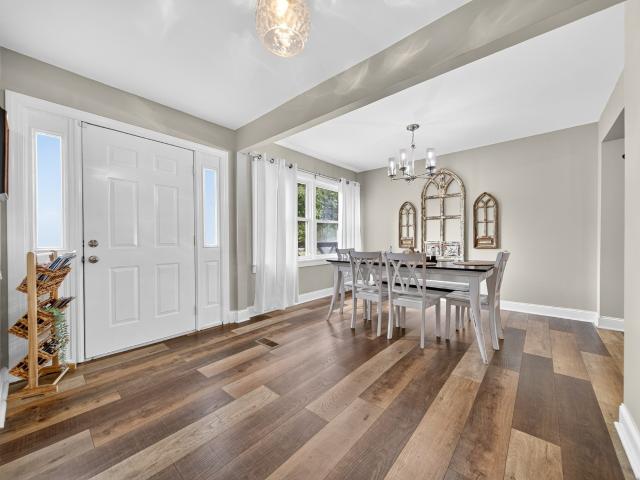 147 Sunset Dr, Gallatin, TN 37066 | MLS #3060 | Compass