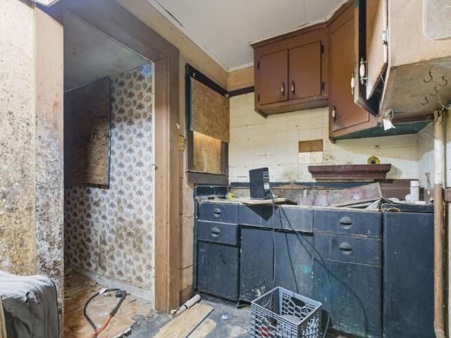 147 Plymouth St, Carver, MA 02330 | MLS #73504