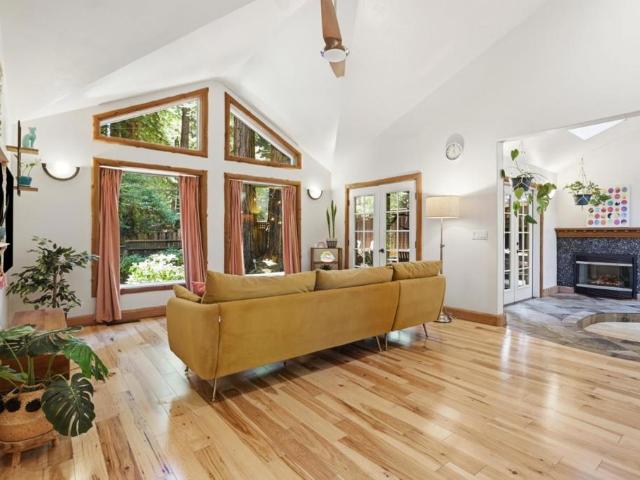 147 River Lane