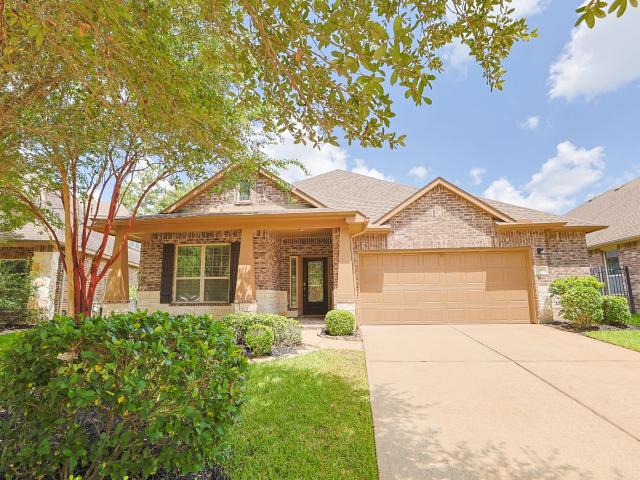 147 W Wading Pond Circle