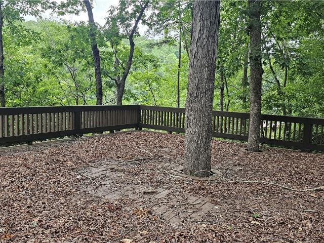 147 W Waters Edge Lane