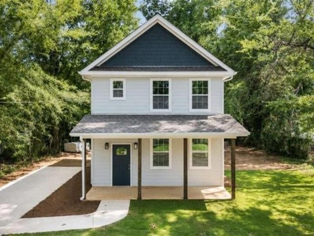 147 W Ellawood Ave, Cedartown, GA 30125
