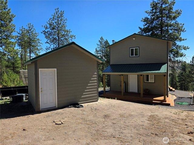 147 W High Country Dr, Tonasket, WA 98855