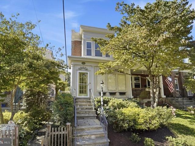 147 W Meade St, Philadelphia, PA 19118