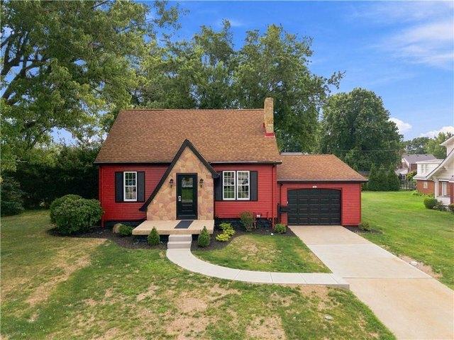 147 Wayne St, New Kensington, PA 15068