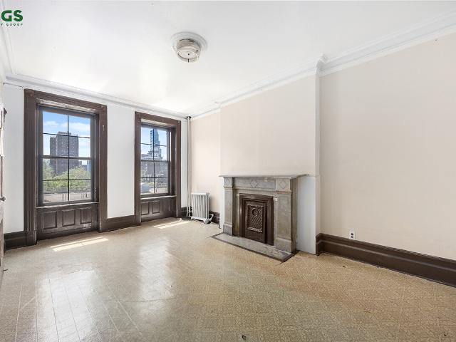 147 West 105th Street, New York, NY
