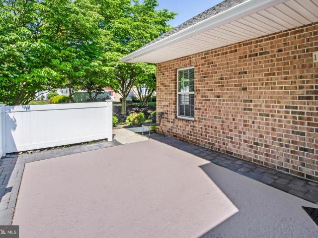 147 Village Way