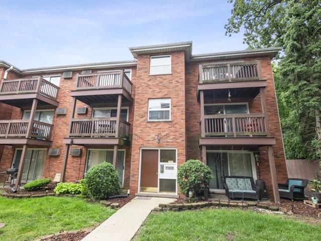 14840 Ketelaar Dr Apt 2W, Midlothian, IL 60445