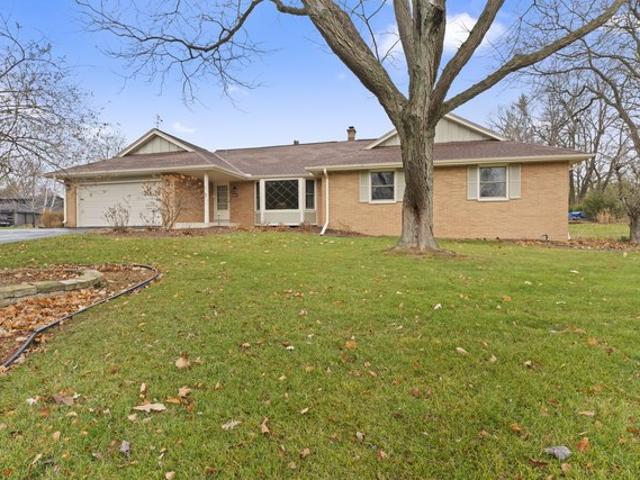 14840 Pomona Rd, Brookfield, WI 53005