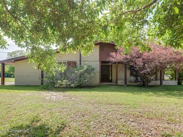 14841 John Clark Rd, Gulfport, MS 39503