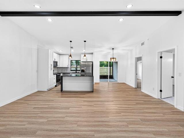 14841 Oak Vine Dr, Lutz, FL 33559 | MLS #TB8496