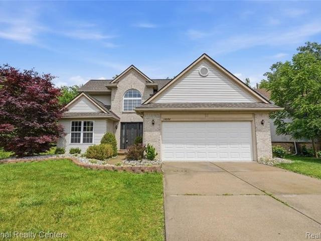 14844 Santa Anita Ave, Livonia, MI 48154