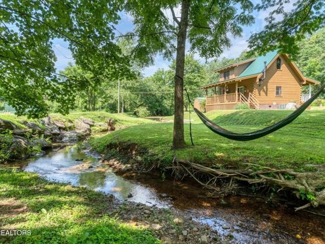 1484 Carrs Creek Rd, Townsend, TN 37882
