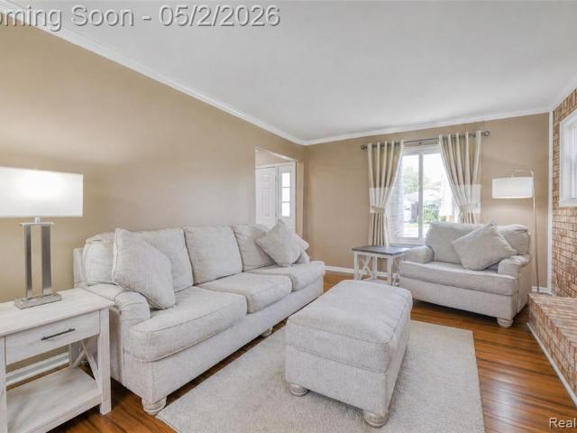 14853 Jacobs Drive