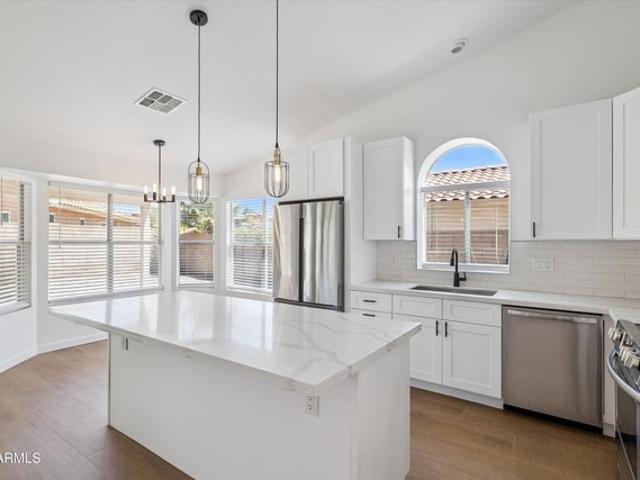 14854 S 46th St, Phoenix, AZ 85044