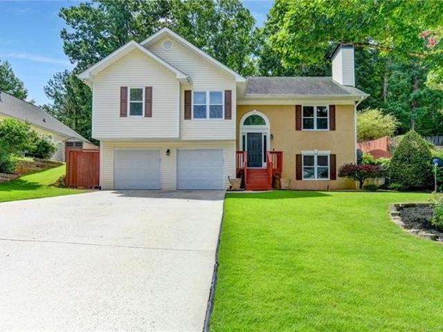 1485 Brookdale Dr, Buford, GA 30518