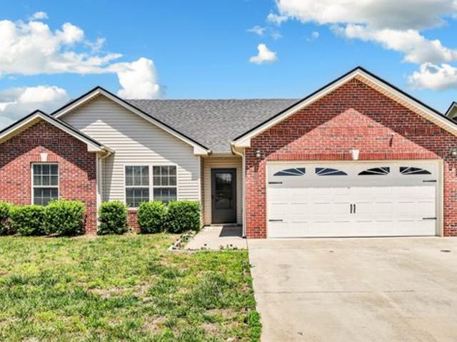 1485 Coronado Dr, Clarksville, TN 37042