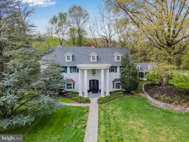 1485 Fairmont Dr, Harrisburg, PA 17111 | MLS #PADA2044