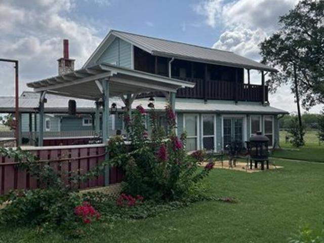 1485 FM 2579, Floresville, TX 78114