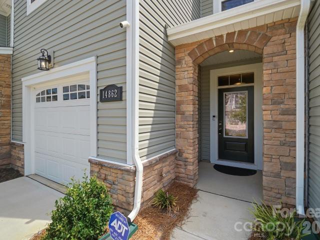 14862 Tamarack Drive