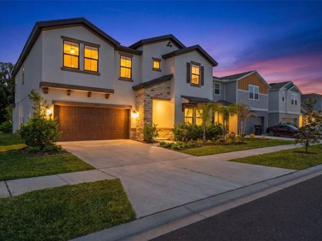 14868 Summer Branch Dr, Lithia, FL 33547