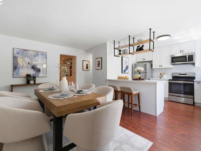 1486 Newhall Pkwy