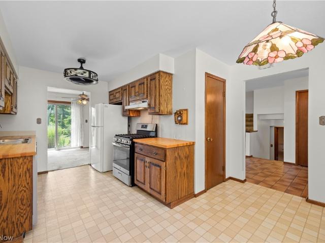 1486 David Drive