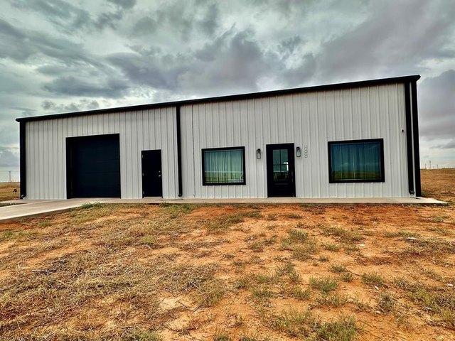 1486 Pr # 300K, Seminole, TX 79360