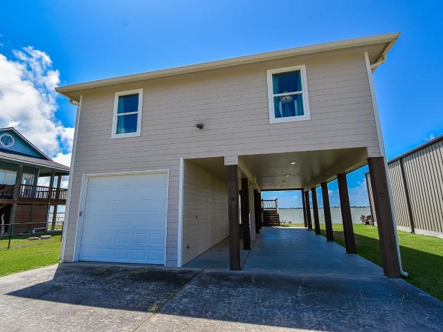 1486 W Bayshore Drive
