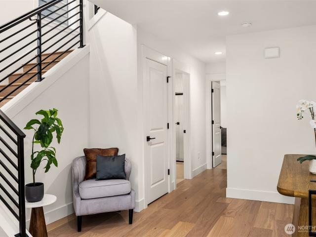 14870 Site 5 Ne 2nd Ct, Bellevue, WA 98007 | MLS #2436 | Compass
