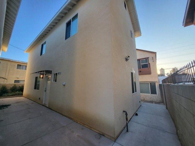 14871 Adams St Unit 2, Midway City, CA 92655
