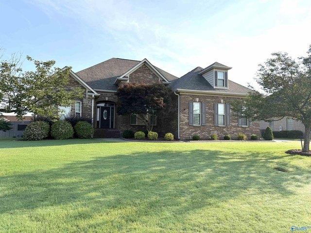 14872 Birchbark St, Athens, AL 35613